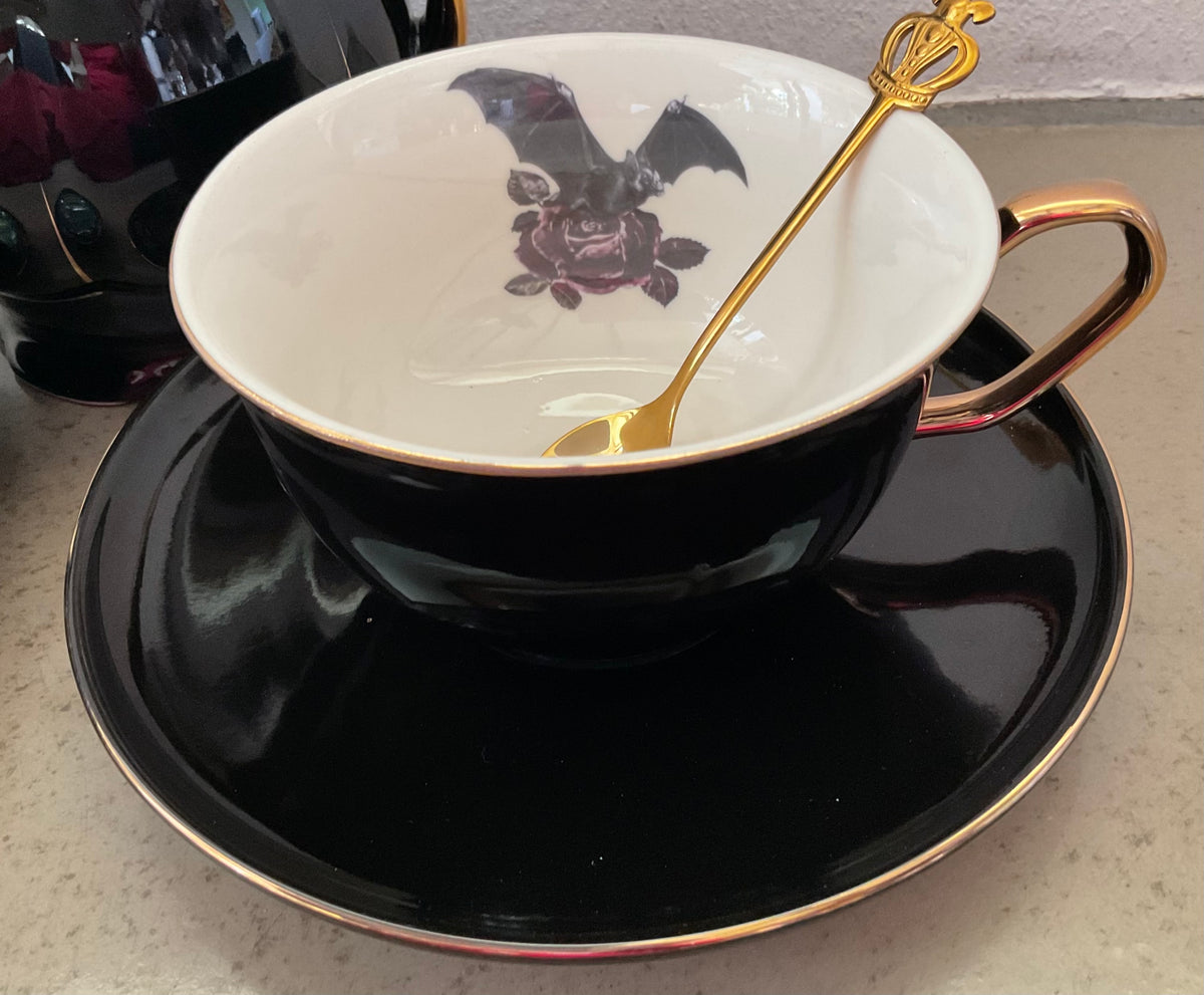 Large Capacity Bat Cup and Saucer Set (14 oz) – Angioletti Designs